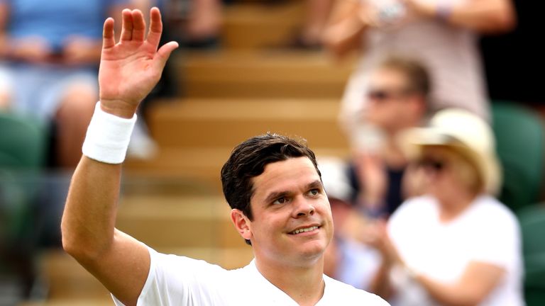 Roger Federer races through to third round at Wimbledon | Tennis News ...