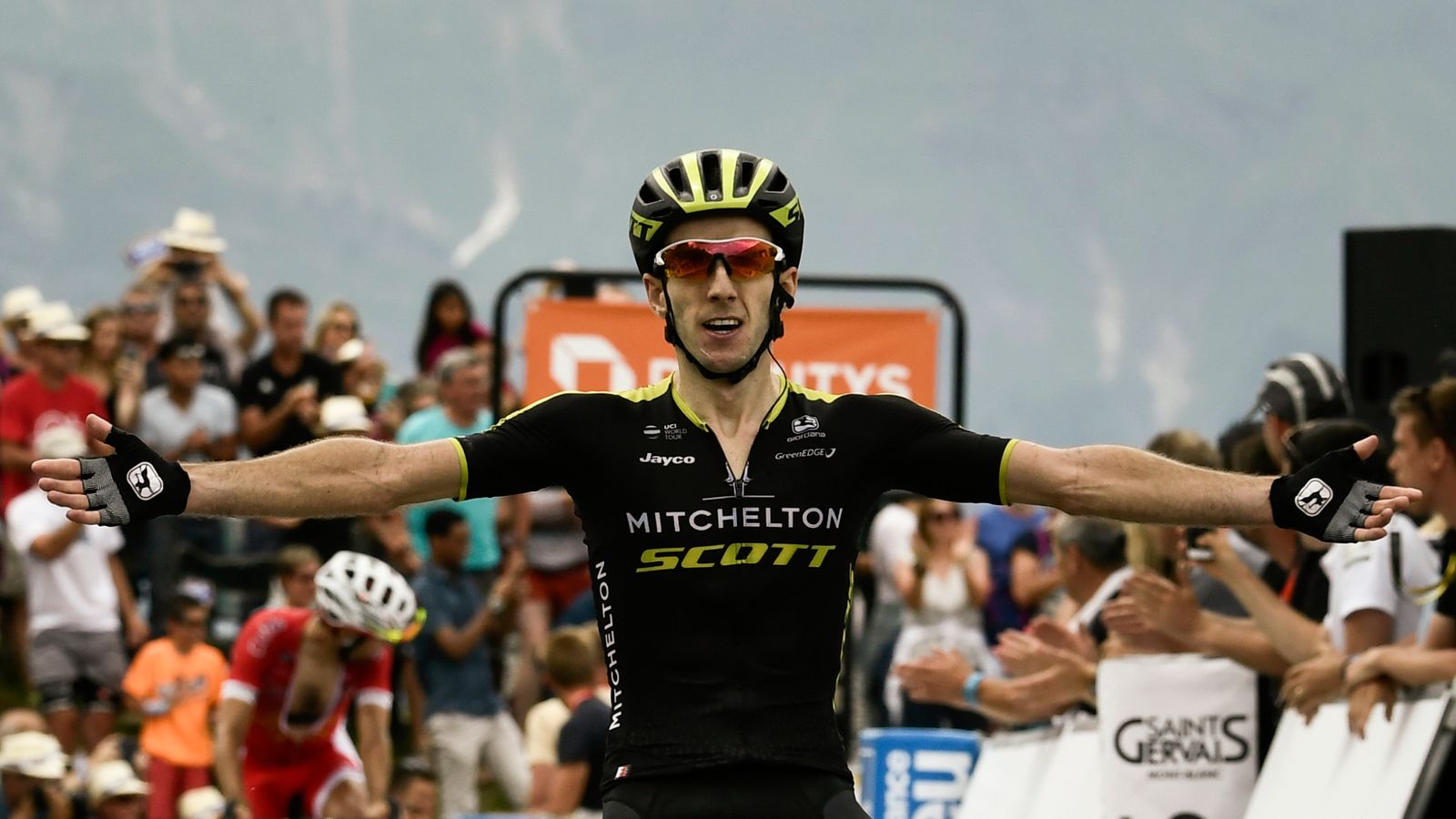 Adam Yates beats Egan Bernal and Nairo Quintana on stage three of Volta ...