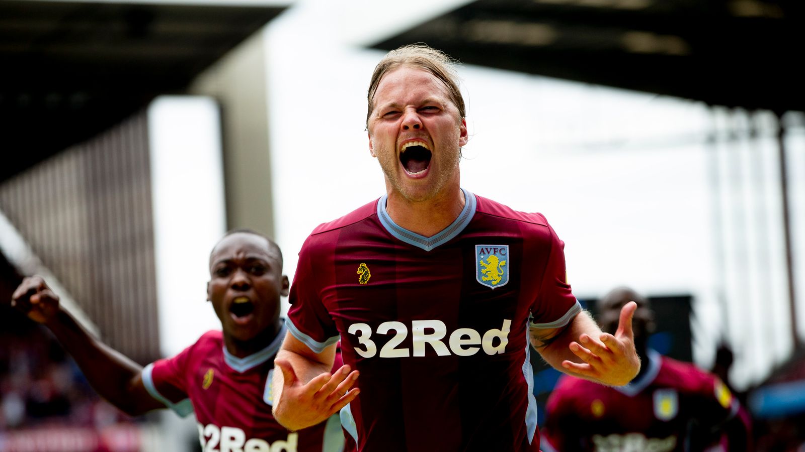 Aston Villa 3-2 Wigan: Birkir Bjarnason steals last-gasp win | Football ...