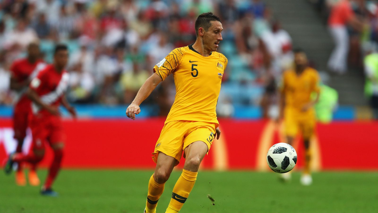 Hibernian sign midfielder Mark Milligan on a two-year deal | Football ...