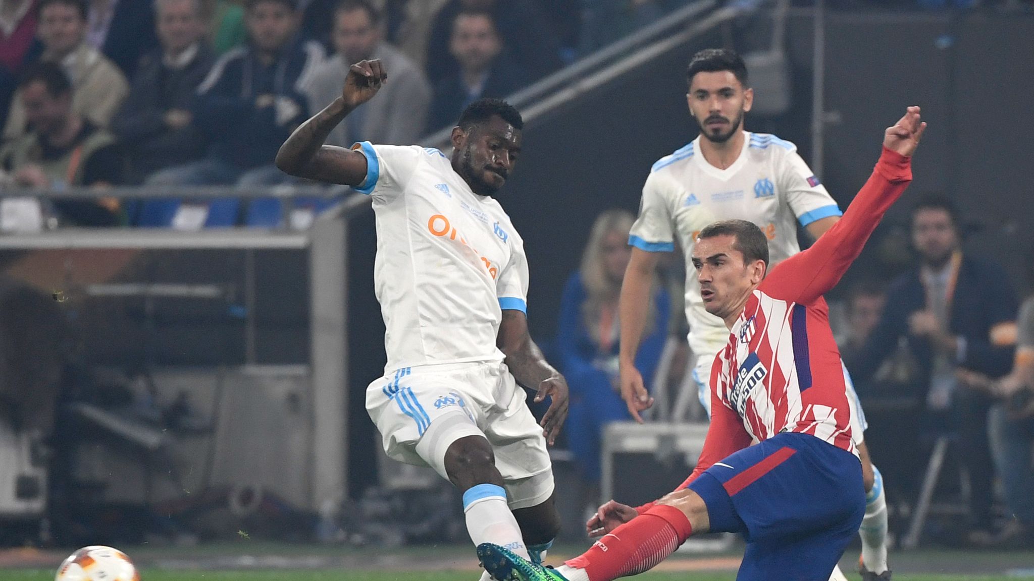 Fulham hoping to conclude deal for Marseille's Andre Zambo Anguissa ...