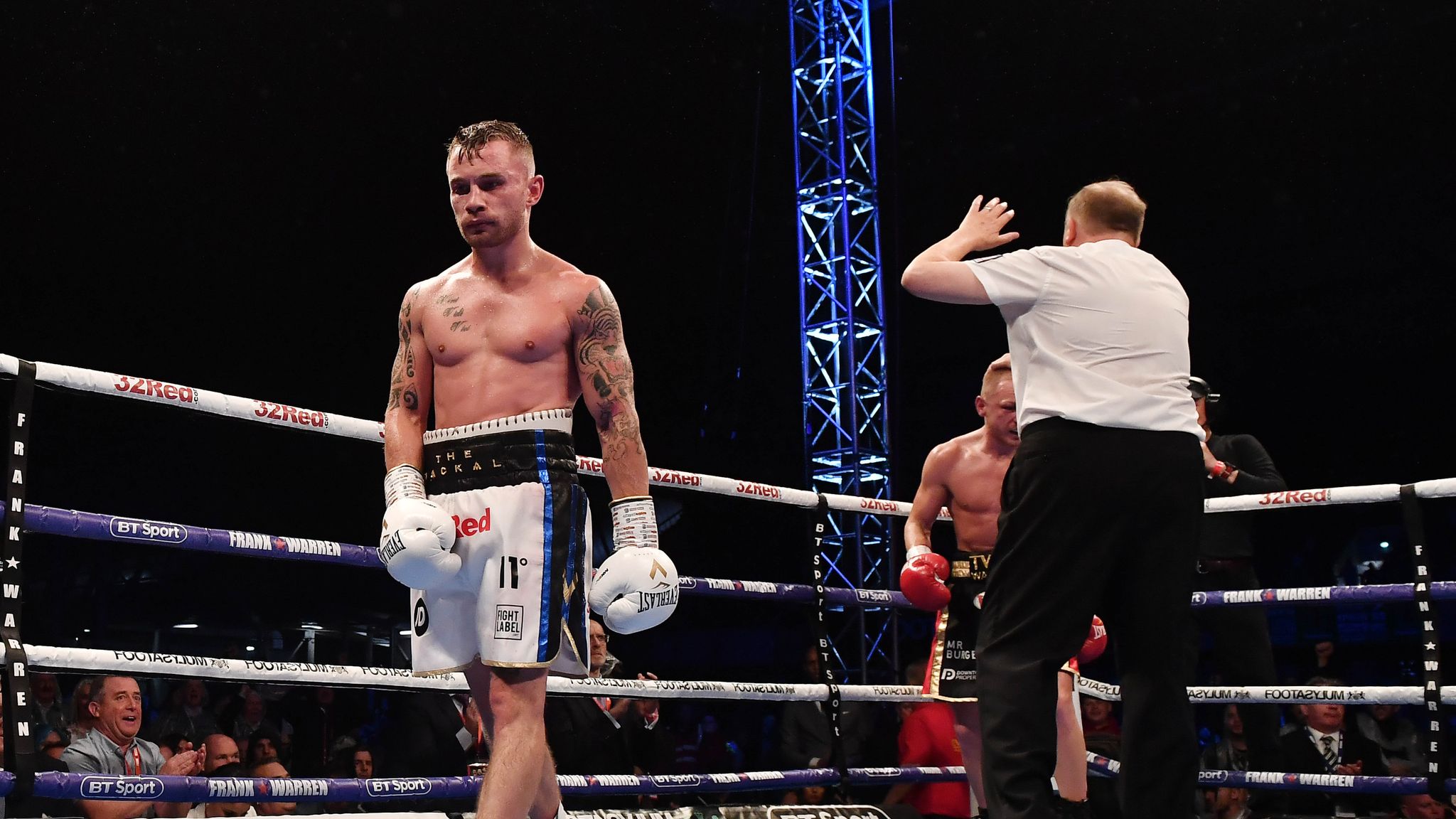 Carl Frampton defeats Luke Jackson with ninth-round stoppage at Windsor ...
