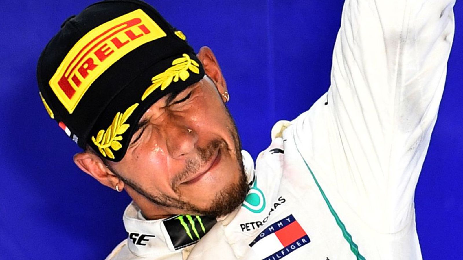 Singapore GP: Lewis Hamilton beats Max Verstappen to victory | F1 News ...
