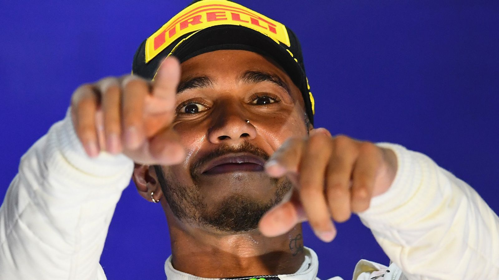 Lewis Hamilton hails Singapore GP victory as 'monumental' | F1 News