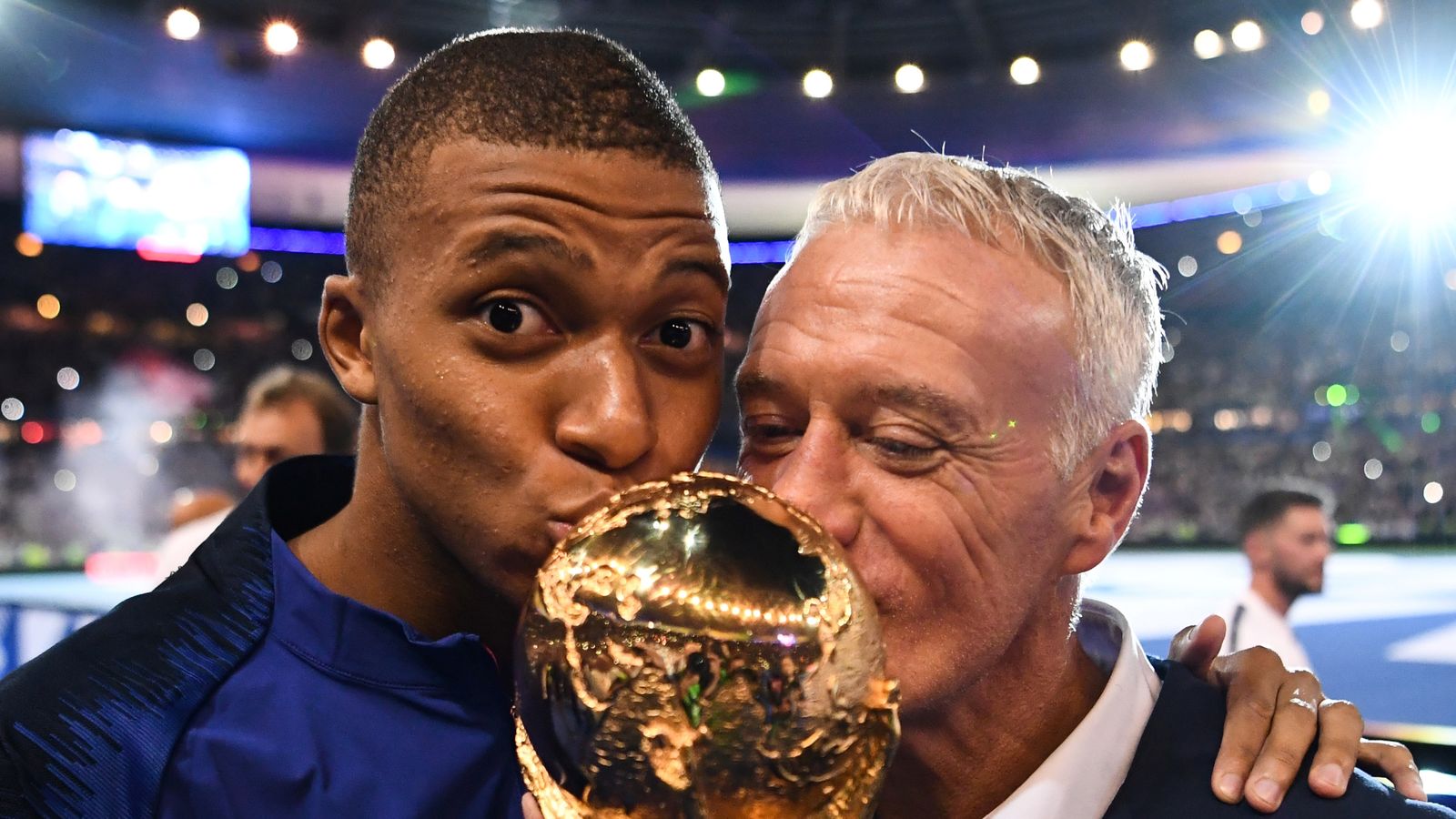 France celebrate World Cup win in Paris after beating the Netherlands ...