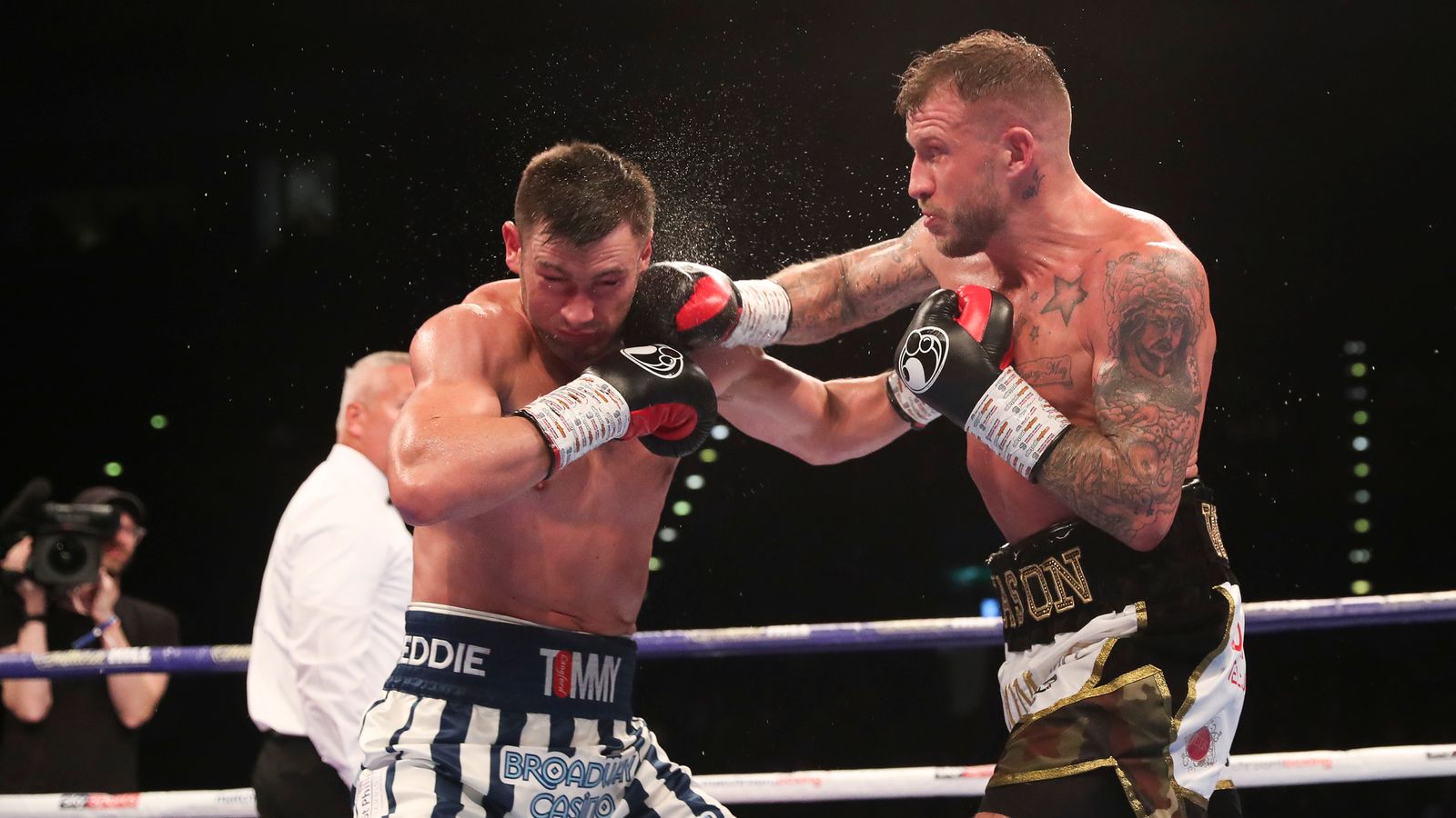 Khan vs Vargas: Jason Welborn beats Tommy Langford after second Brum ...