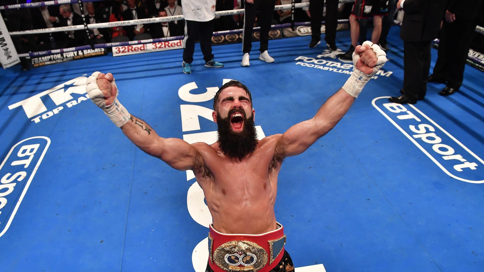 Jono Carroll signs promotional deal with Matchroom Boxing | Boxing News ...
