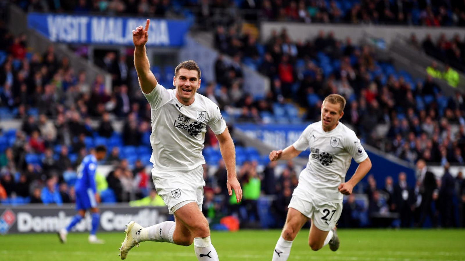 Cardiff 1 - 2 Burnley - Match Report & Highlights