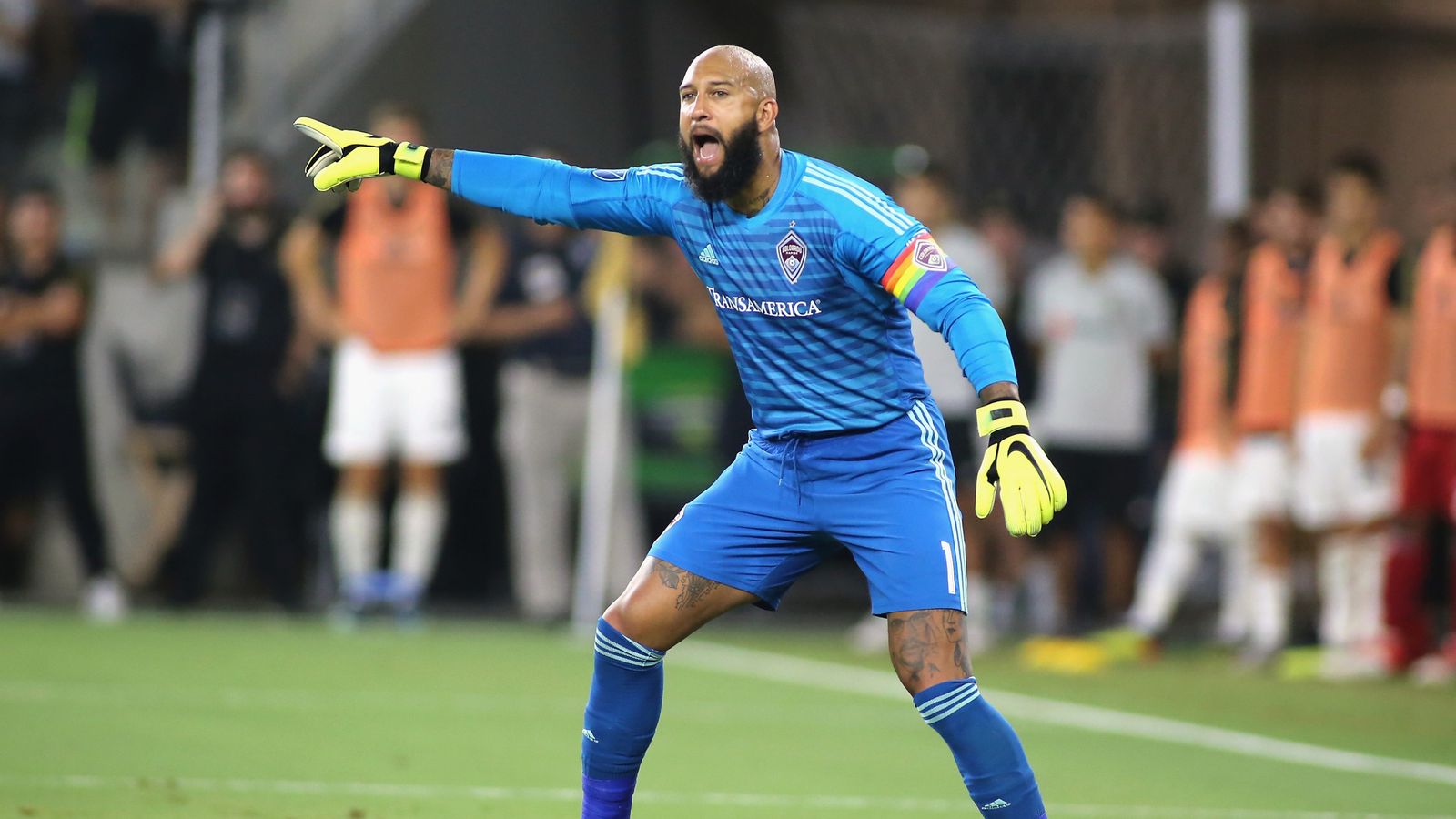 Tim Howard part of consortium taking control of Dagenham & Redbridge ...