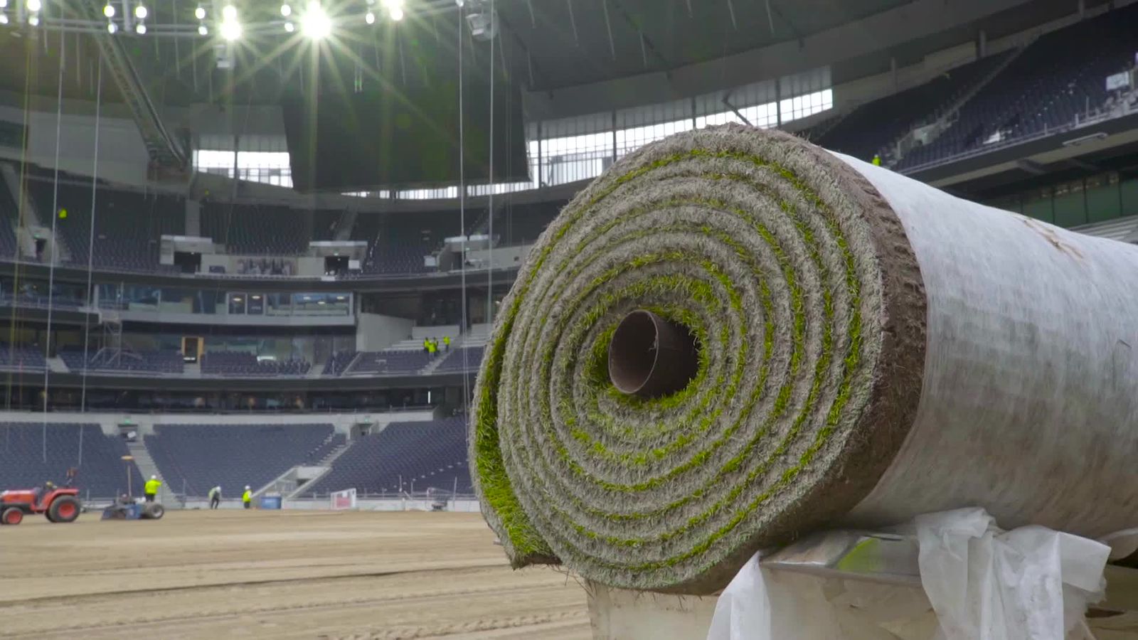 Spurs roll out new pitch | Football News | Sky Sports