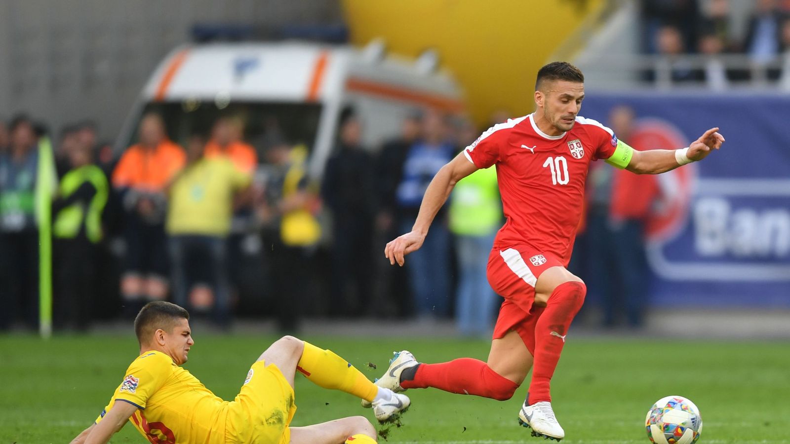 WATCH: Dusan Tadic's unbelievable penalty miss | Football News | Sky Sports