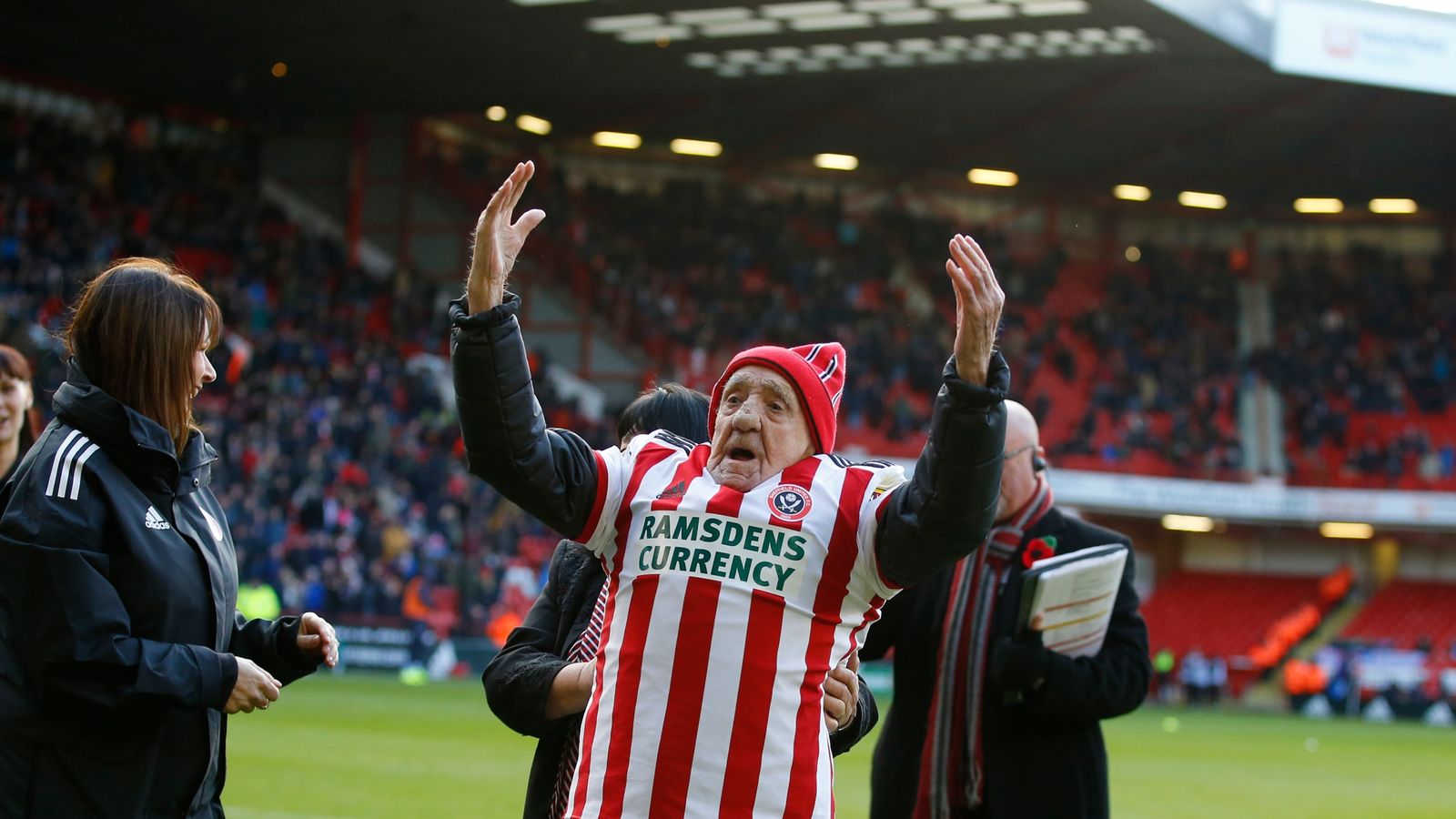 Sheffield United give 90-year-old Frank Coulson a Bramall Lane day to ...