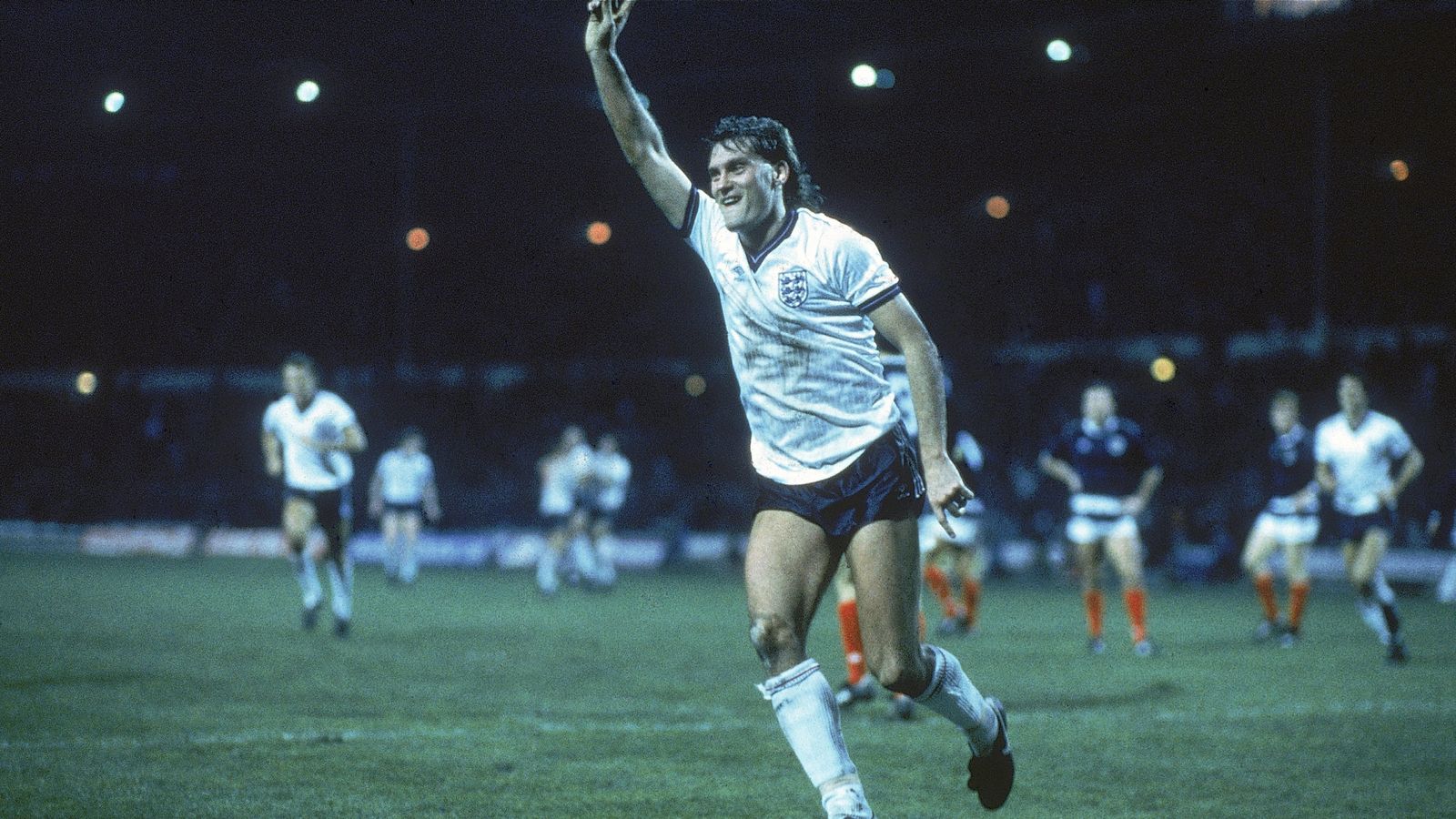 Glenn Hoddle's 'genius' is the benchmark for English players, say ...