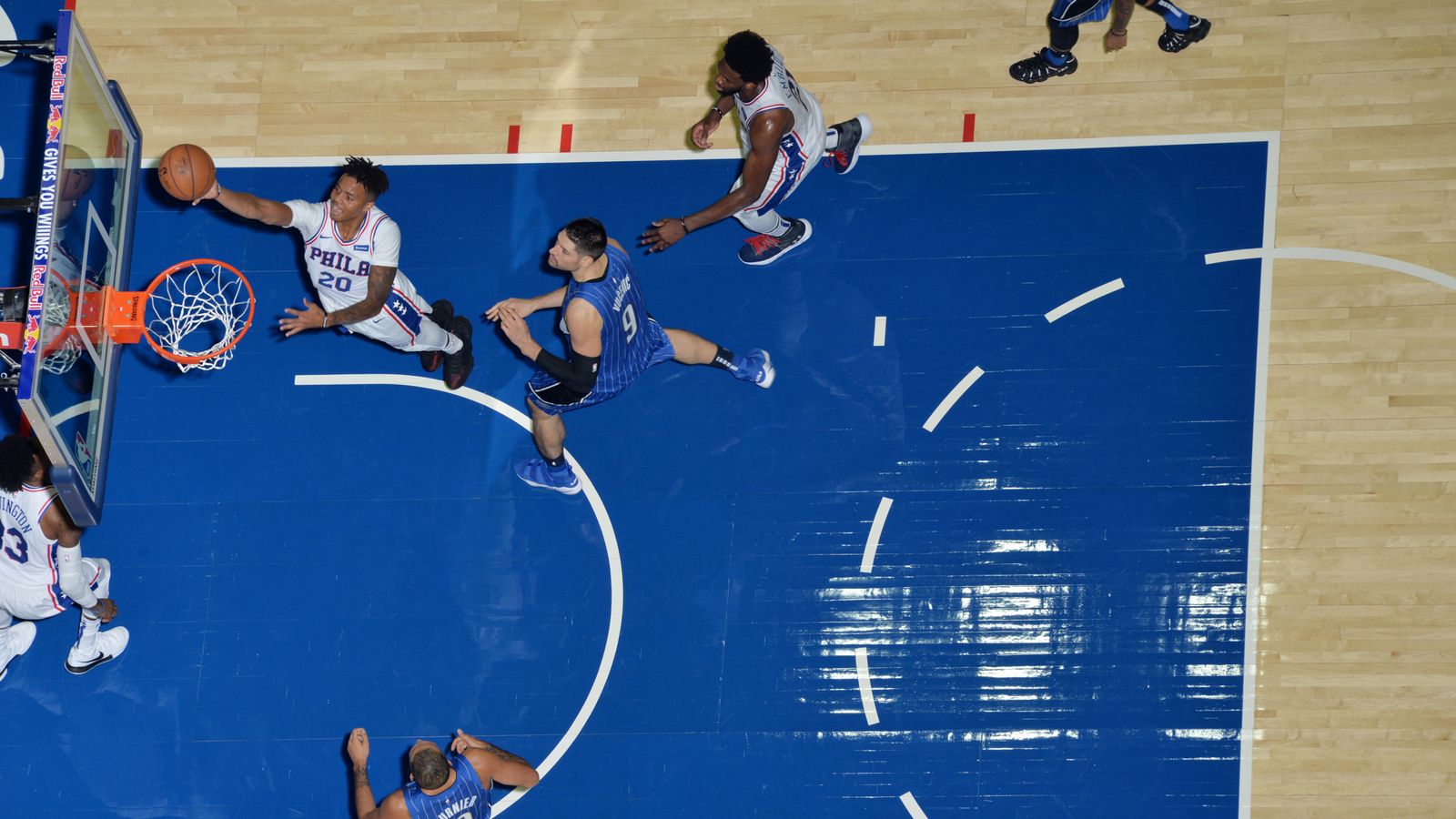 Philadelphia 76ers Markelle Fultz dunks one-handed on a fast-break in ...