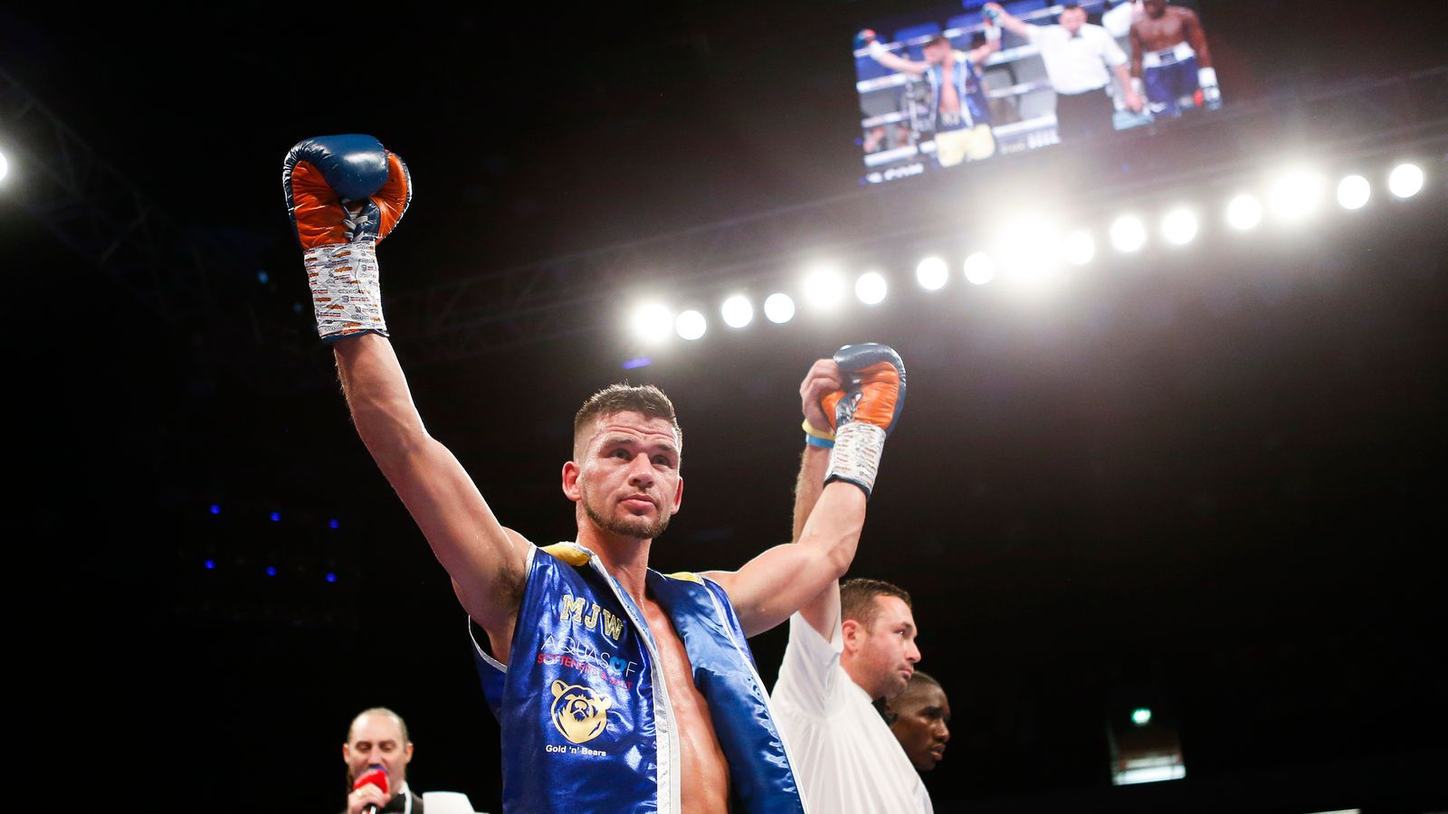 Sky Live: Martin J Ward, Tony Conquest and Joe Hughes on the title hunt ...