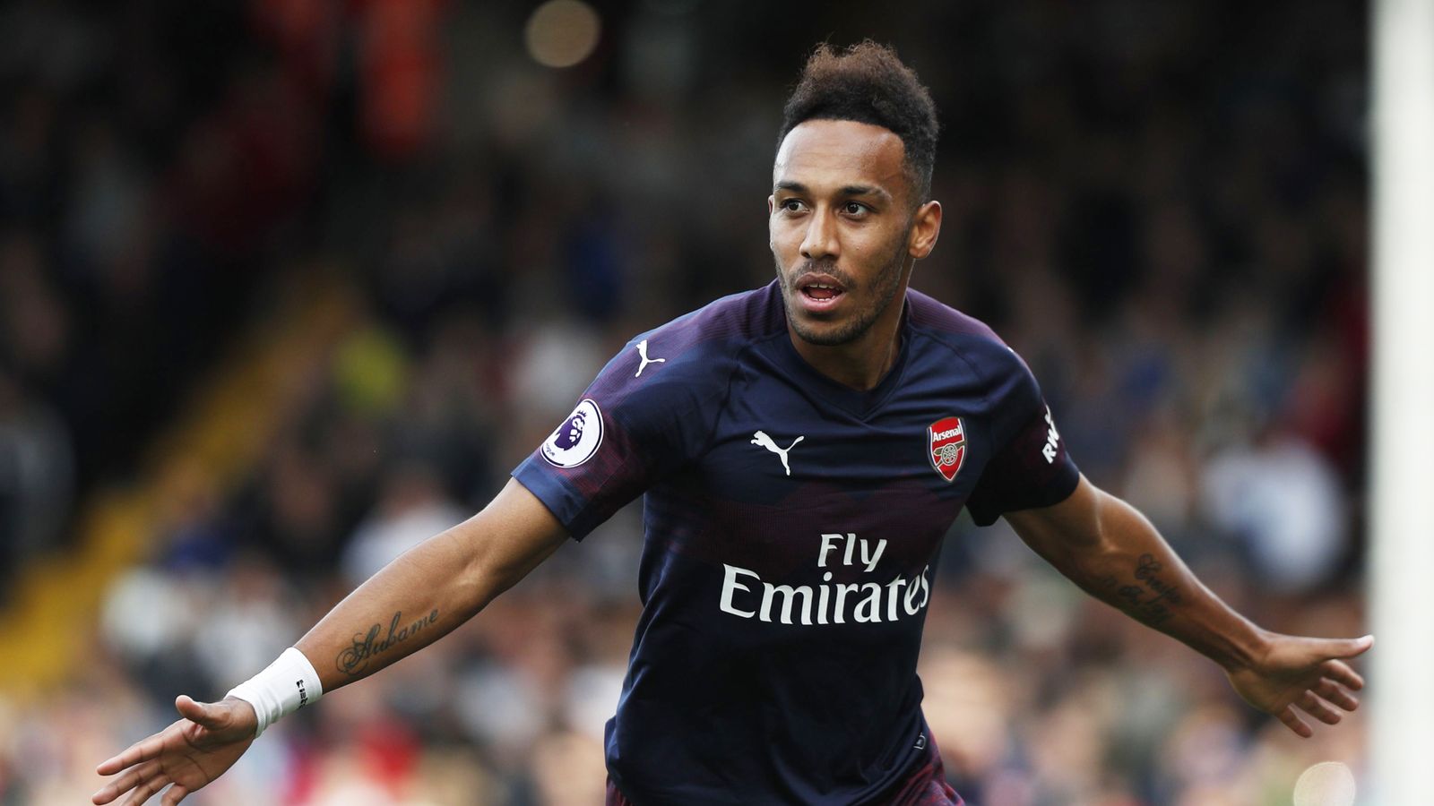 Anthony Martial, Pierre-Emerick Aubameyang, Ross Barkley, Fernandinho ...