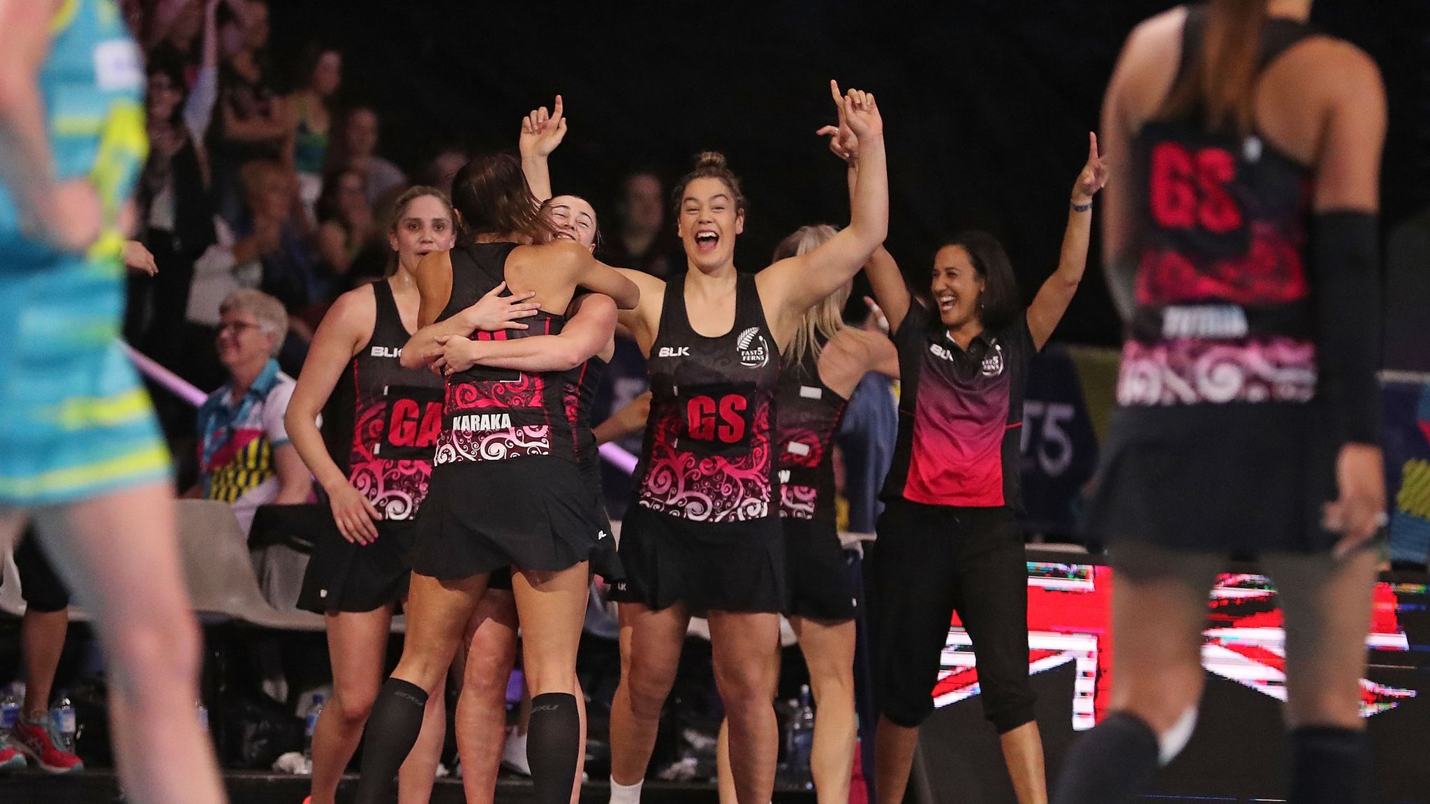Sky Live: England Roses look to defend their Fast5 World Series title ...