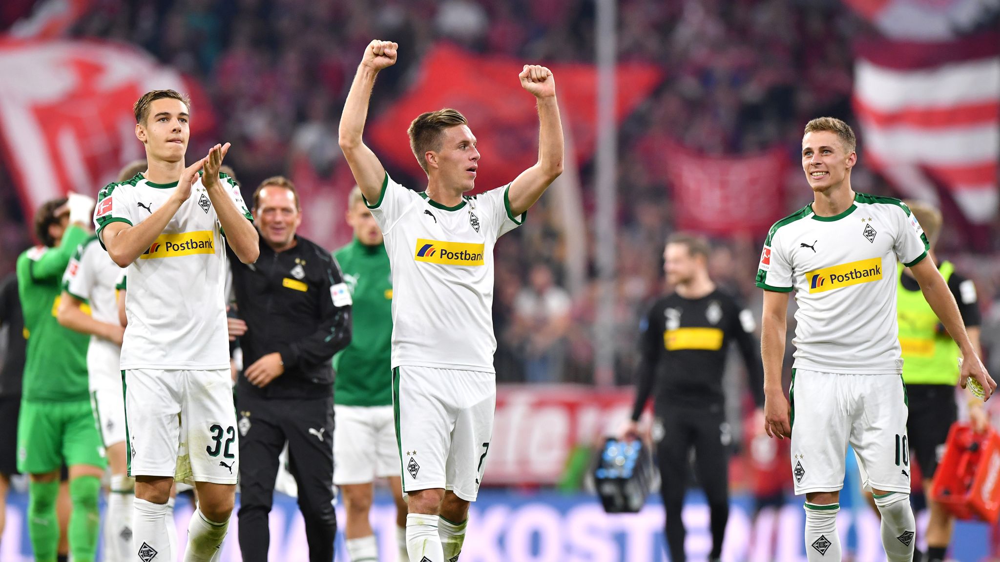 Bundesliga round-up: Bayern Munich suffer shock defeat as Borussia ...