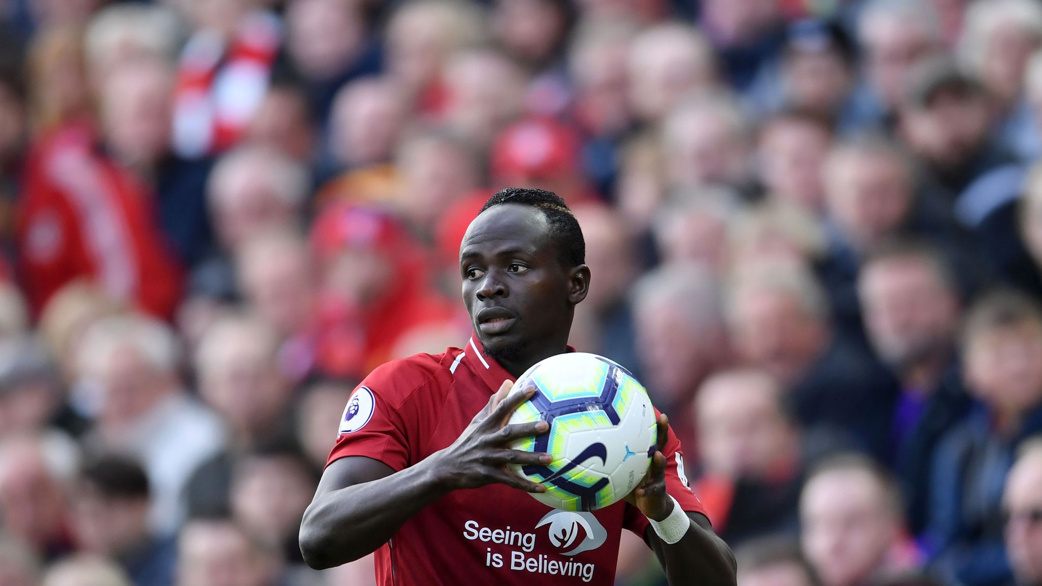 Liverpool's Sadio Mane reportedly breaks thumb on international duty ...