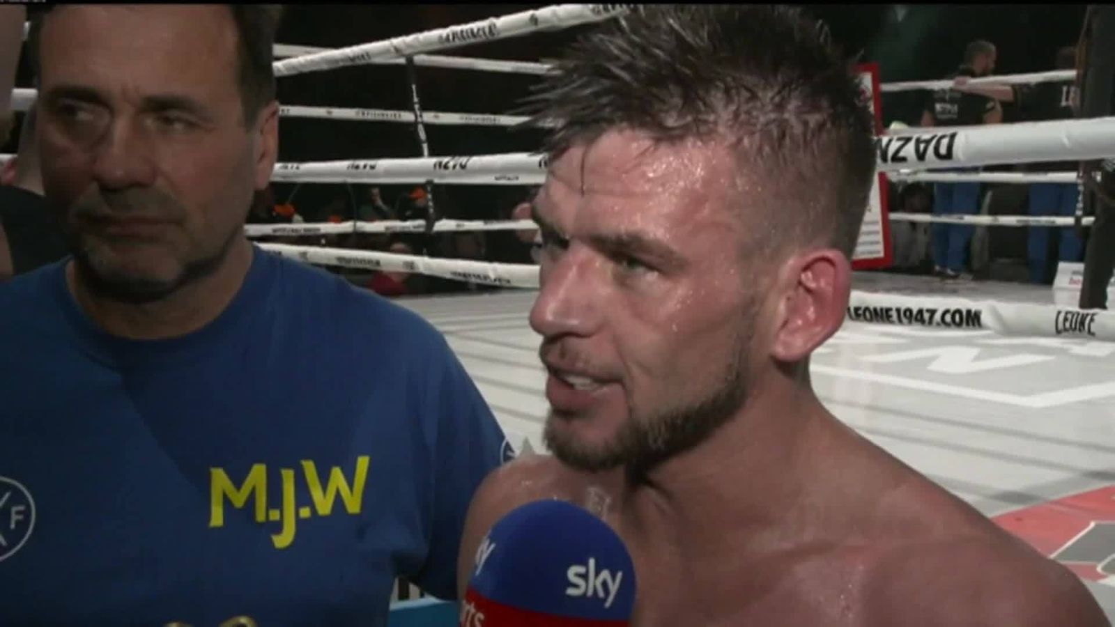 Martin J Ward edges out Devis Boschiero in Florence | Boxing News | Sky ...