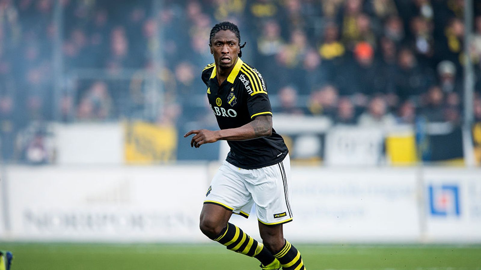 Dickson Etuhu match-fixing trial starts in Sweden on Thursday ...