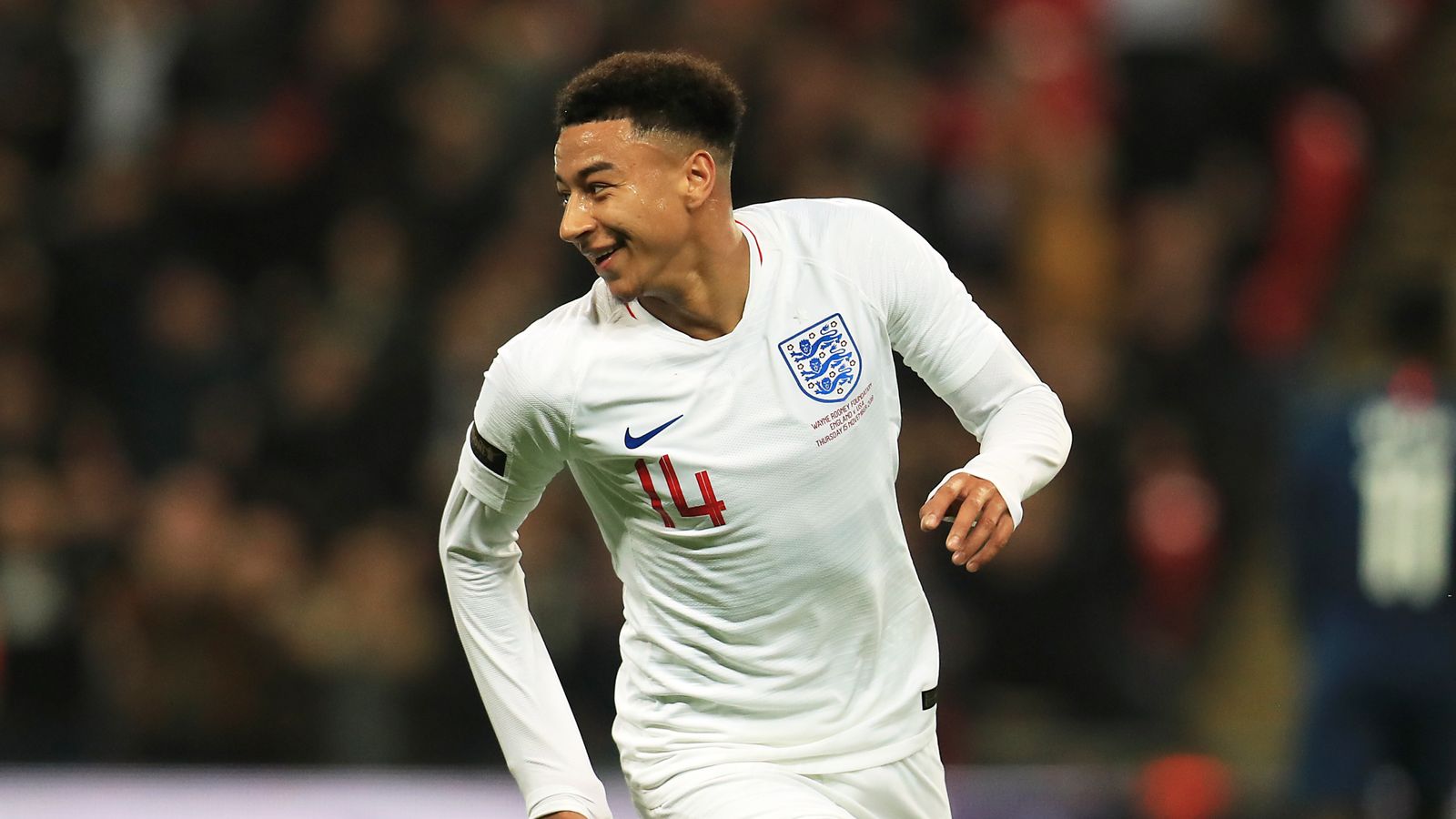 England stars Jesse Lingard and Ross Barkley unite for 'positivity ...