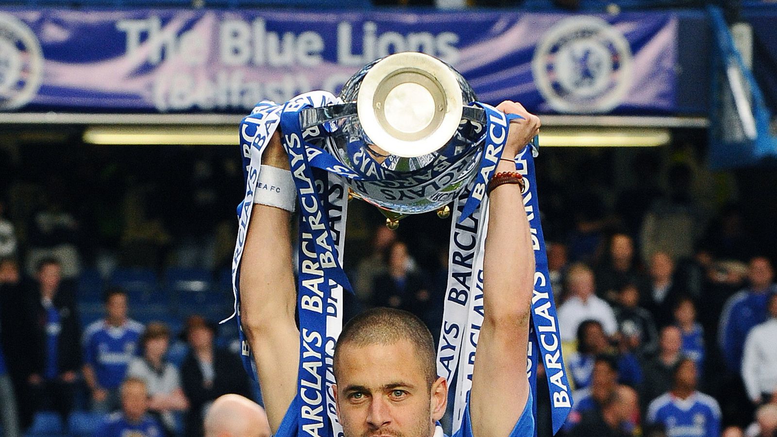 Joe Cole announces retirement after 20 years as professional | Football ...