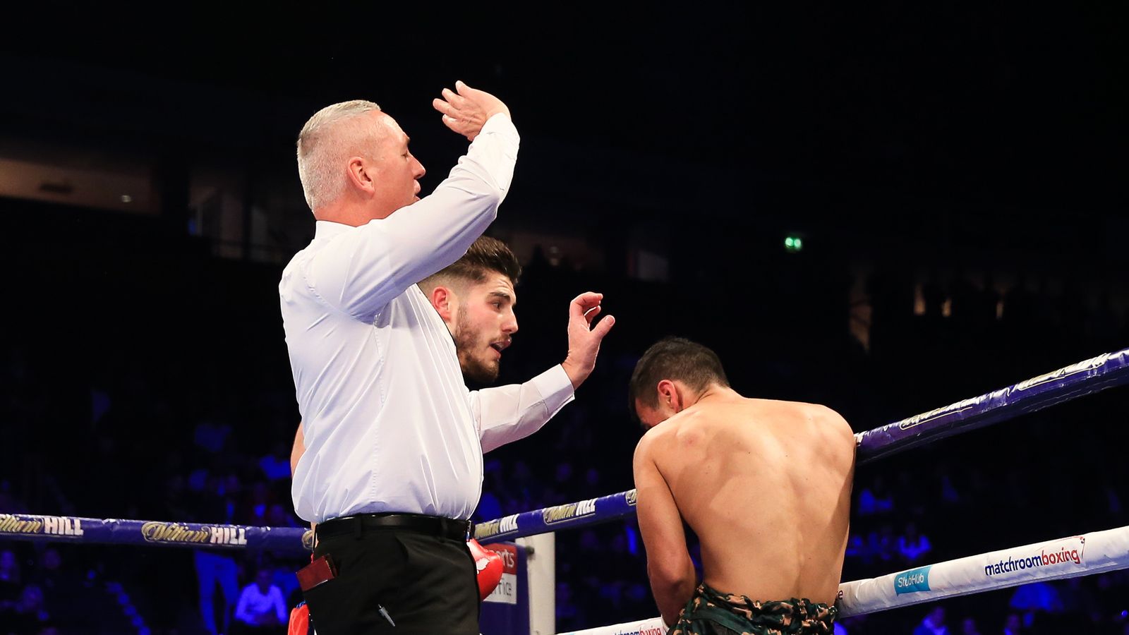 Usyk vs Bellew: Josh Kelly to fight David Avanesyan next month after ...