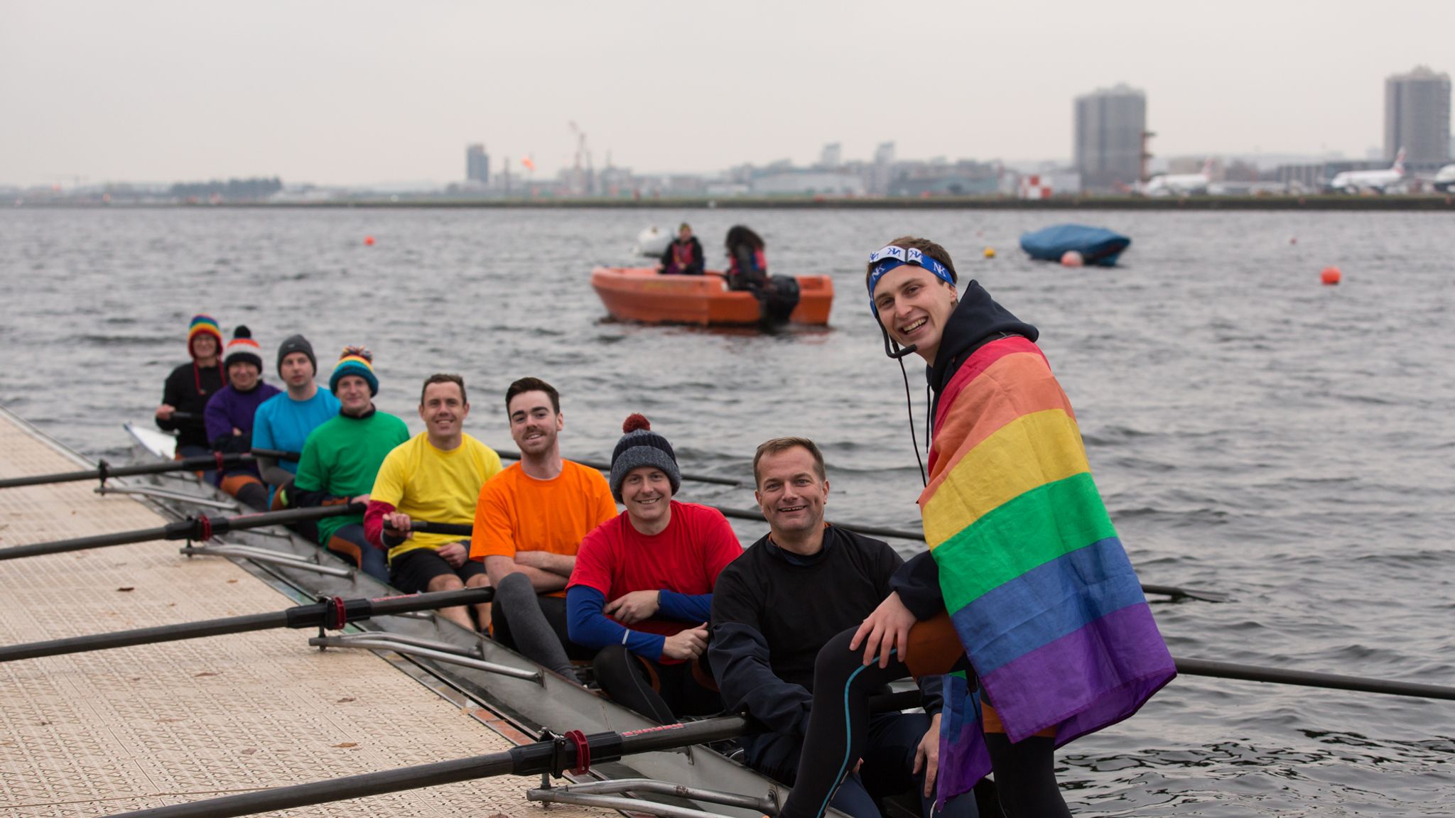 British Rowing clubs join London Otters for Rainbow Laces inspired ...