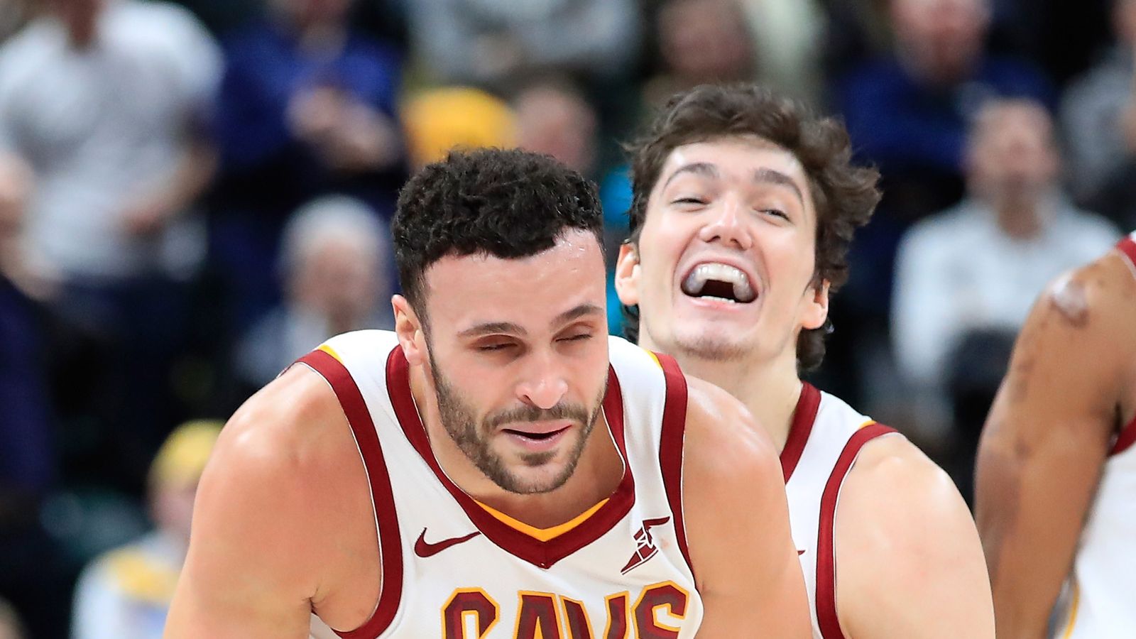 Larry Nance Jr makes buzzer-beating tip-in to earn Cleveland Cavaliers ...