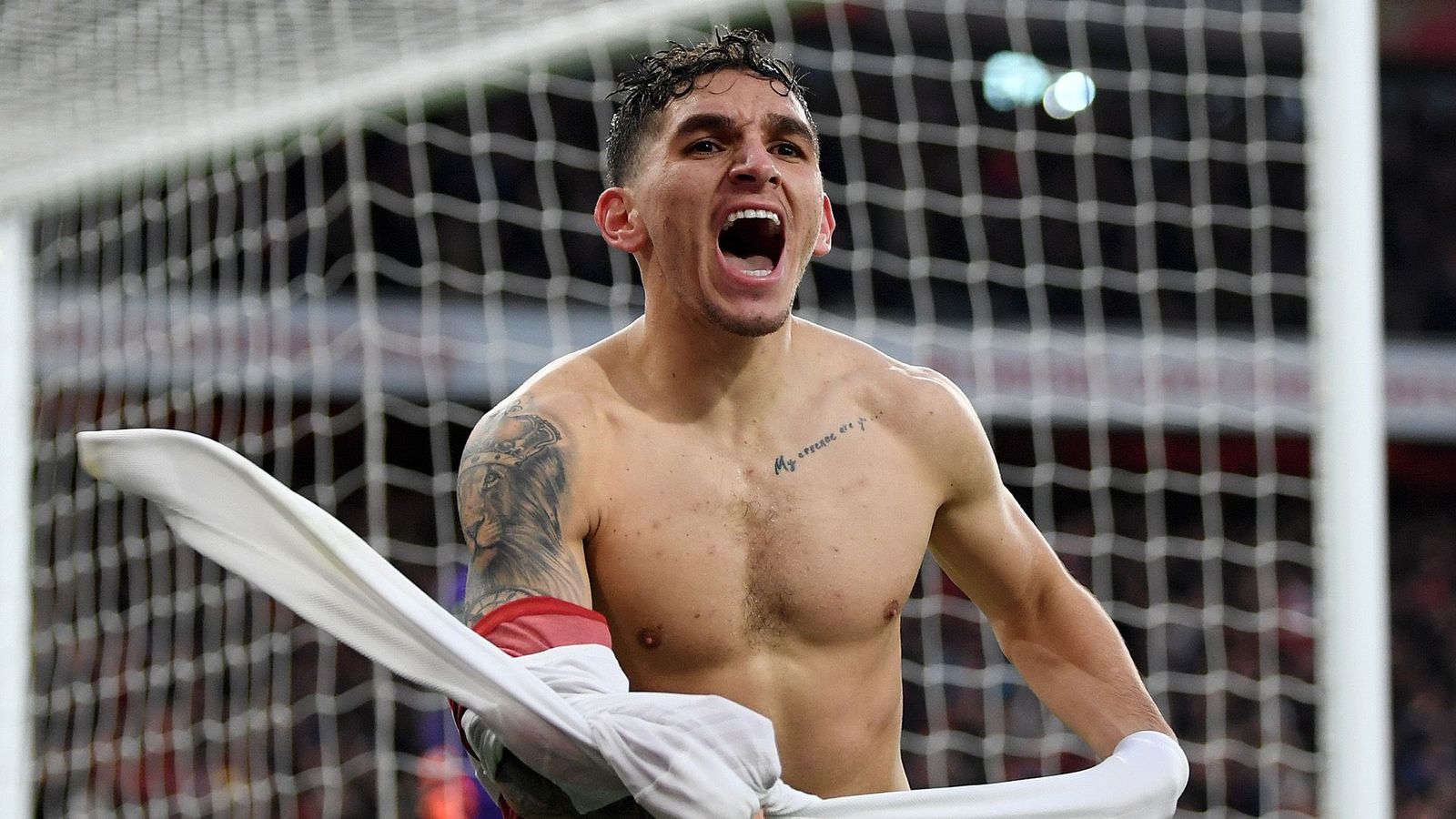 Arsenal 4 - 2 Spurs - Match Report & Highlights