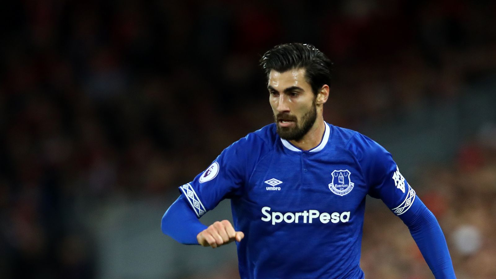 West Ham increase offer for Barcelona's Andre Gomes to £20m | Football ...
