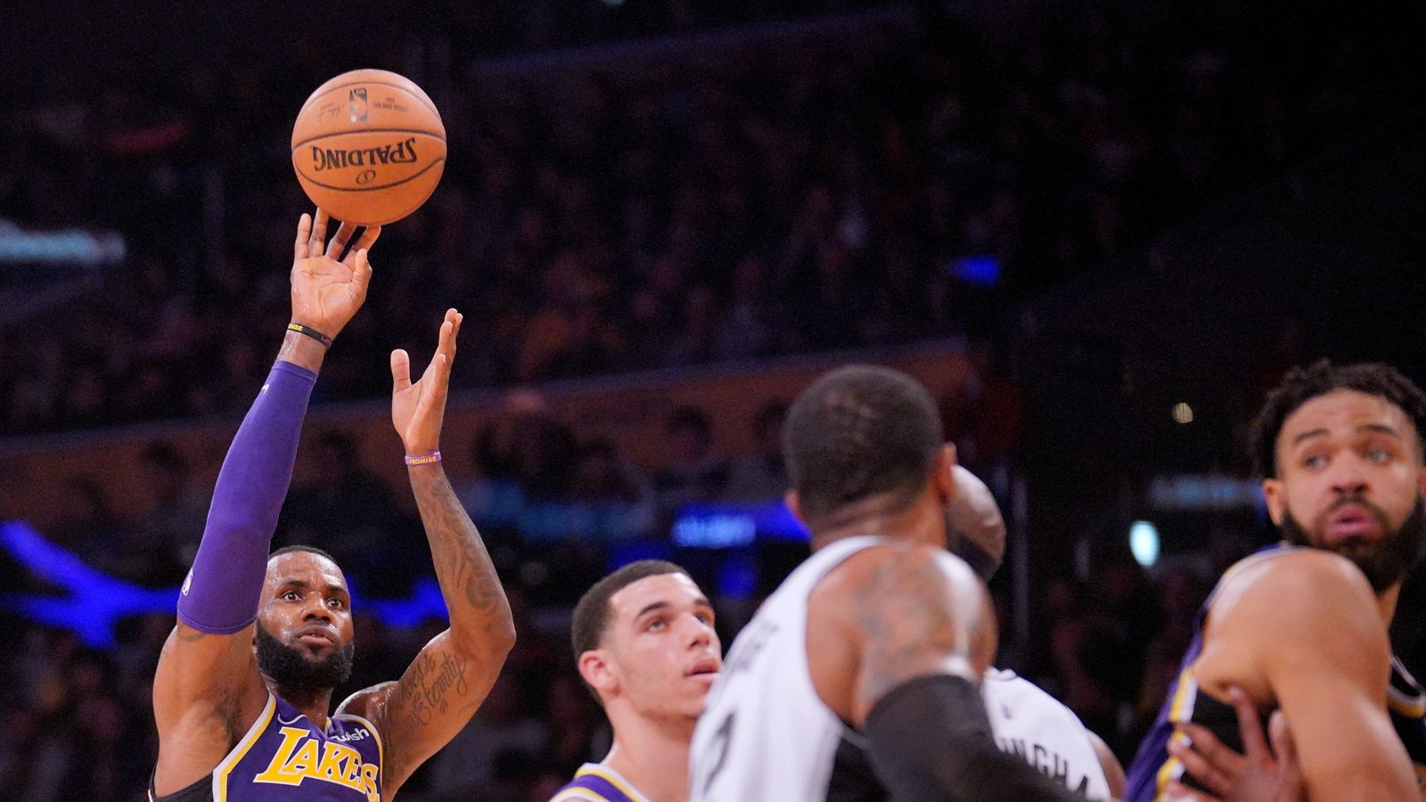 Spurs 113-121 Lakers | NBA News | Sky Sports