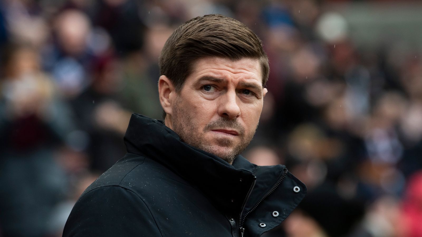 Steven Gerrard defends Rangers after latest red card at Hearts ...
