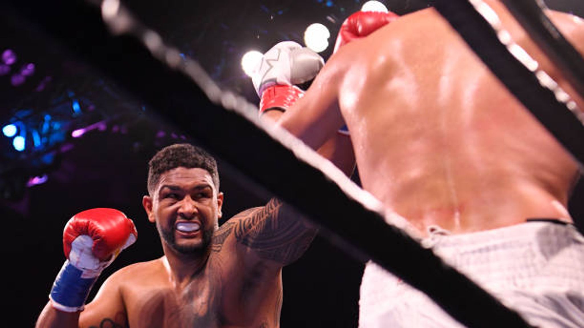 Dominic Breazeale knocks out Carlos Negro to become Deontay Wilder's ...