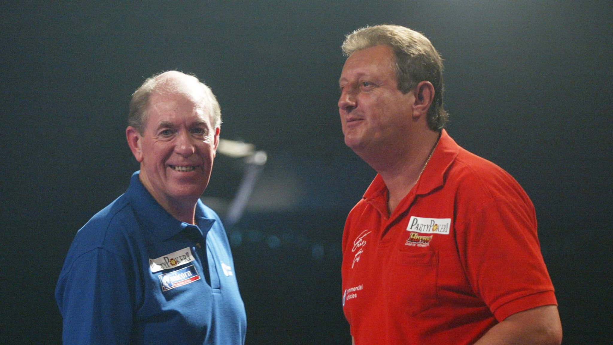 John Lowe receives MBE at Buckingham Palace | Darts News | Sky Sports