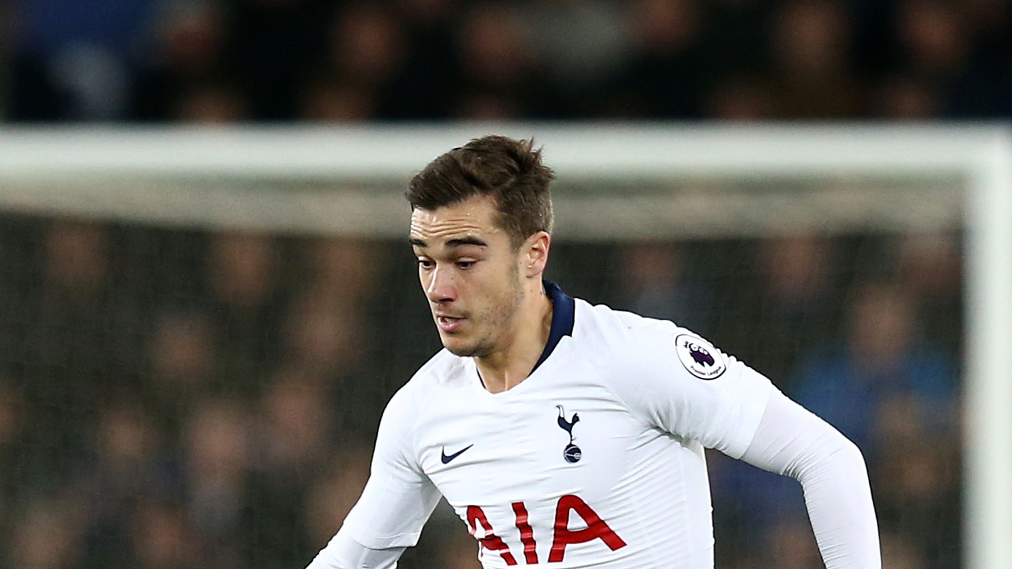 Harry Winks insists Tottenham are not worried about their critics ...