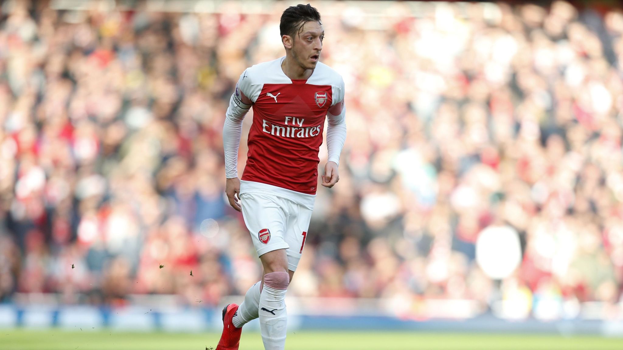 European Paper Talk: Arsenal forward Mesut Ozil attracting Istanbul ...