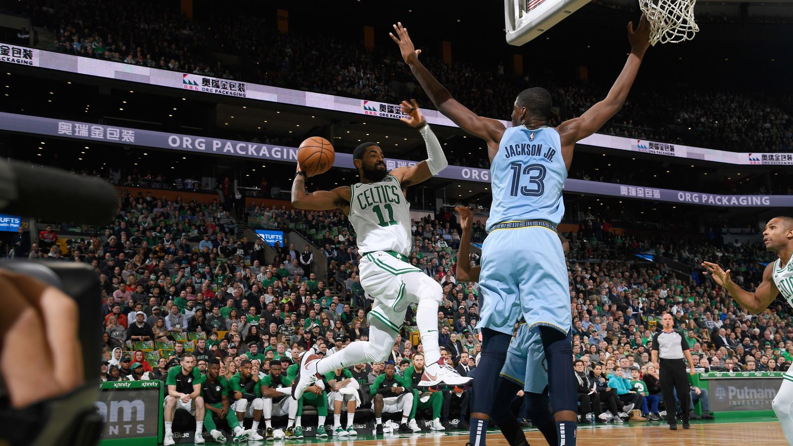 Kyrie Irving's elite offensive skills are analysed by three-time NBA ...