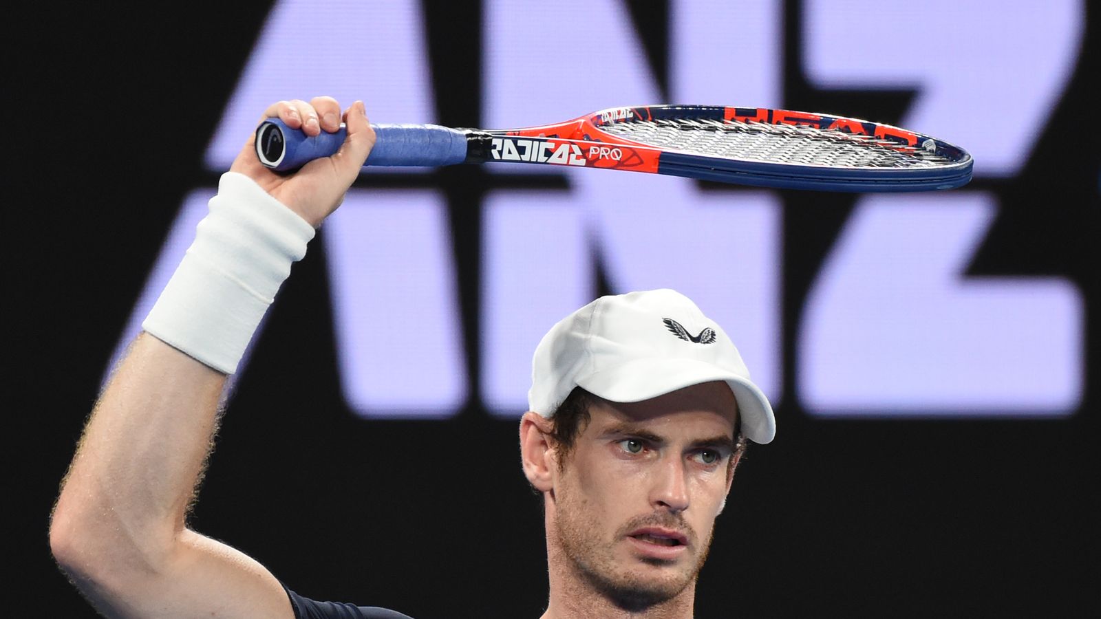 Andy Murray beaten in five sets by Roberto Bautista Agut at Australian ...