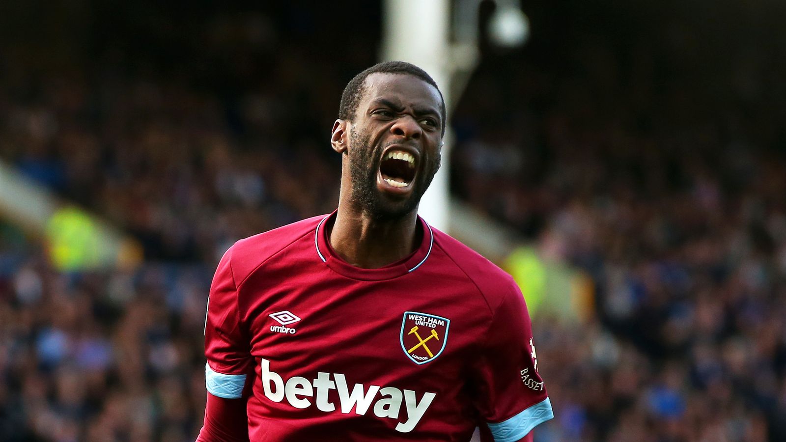 West Ham reject transfer bid for Pedro Obiang from Fiorentina ...