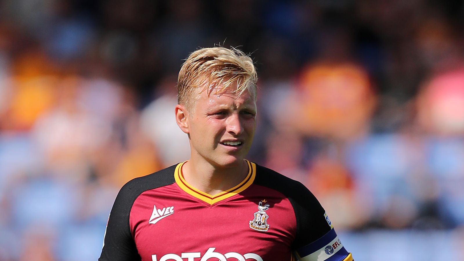 Oxford keen on signing Bradford midfielder Josh Wright on loan ...