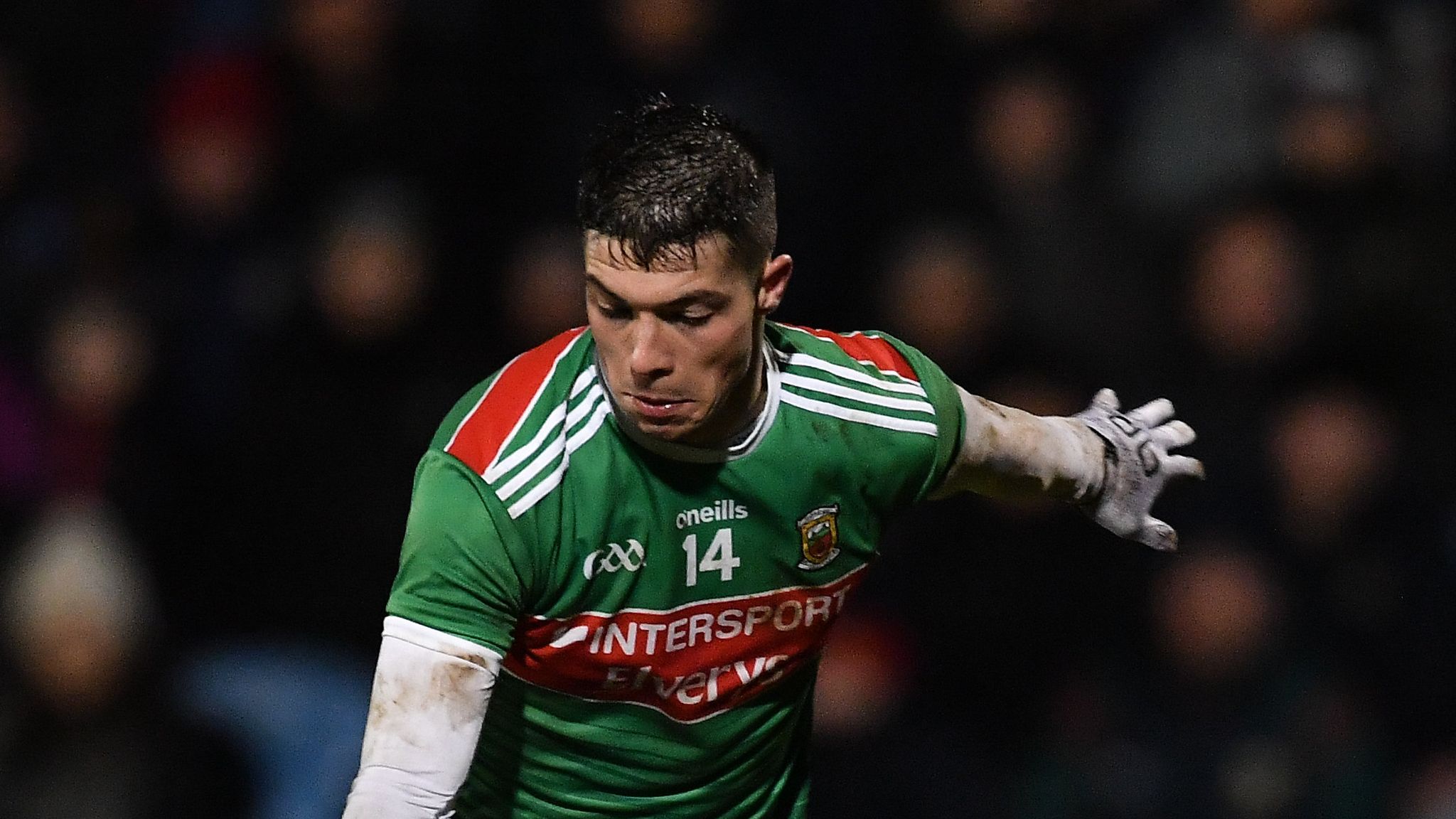 UCD boss John Divilly backs Darren Gavin for Dublin midfield berth ...