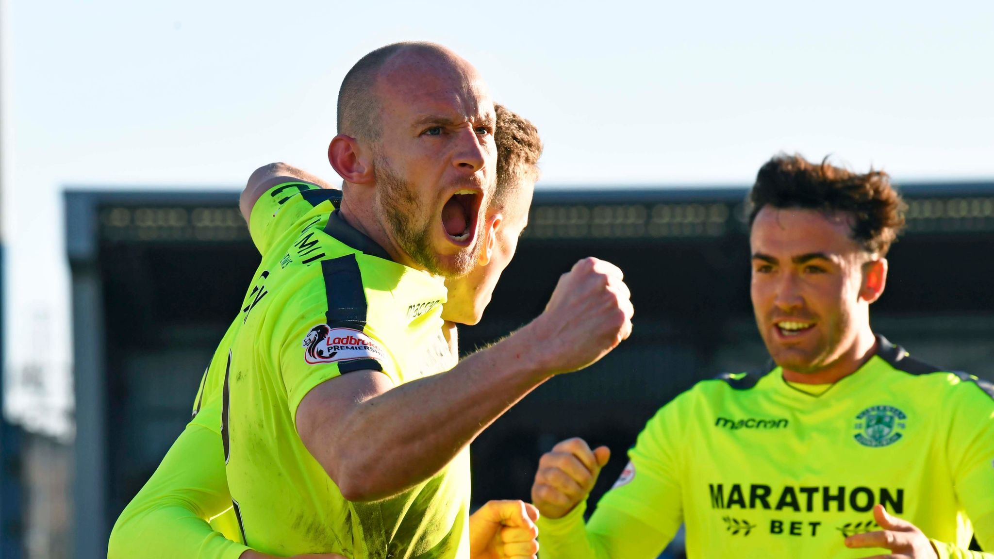 Neil Lennon relationship with players still strong, says Hibernian ...