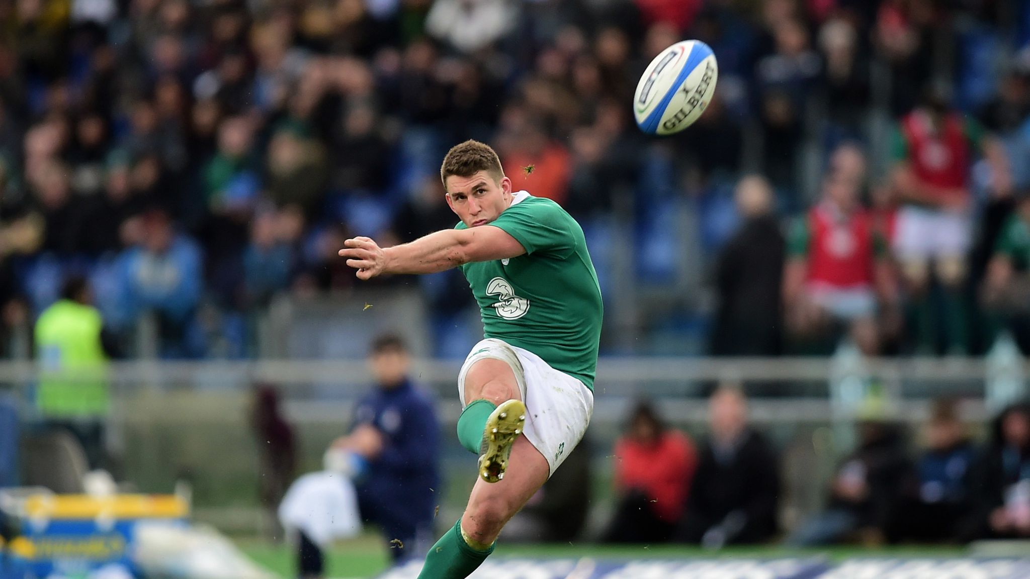 London Irish sign Ian Keatley from Munster until end of the season ...