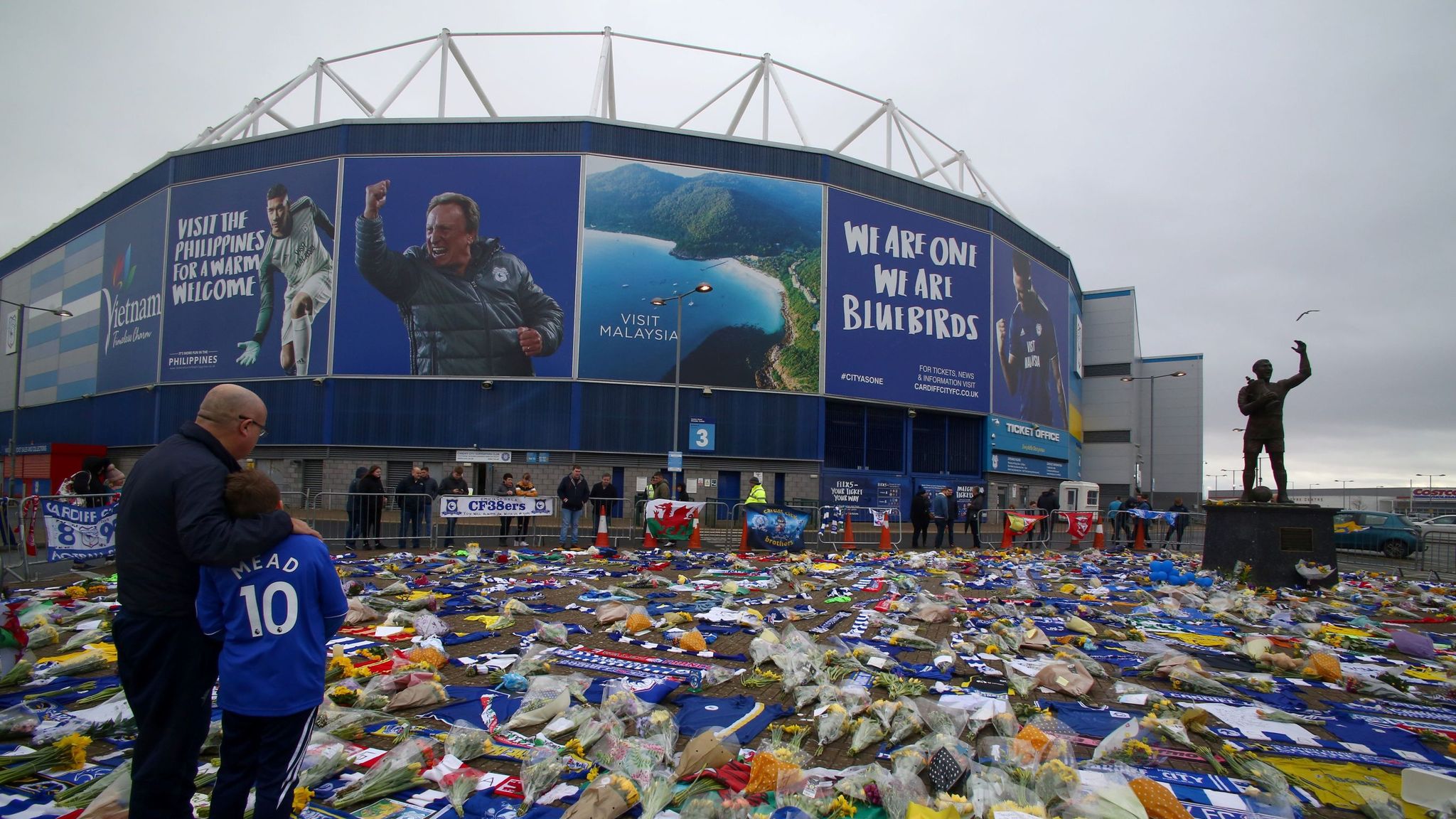 Cardiff to honour Emiliano Sala before Arsenal game | Football News ...