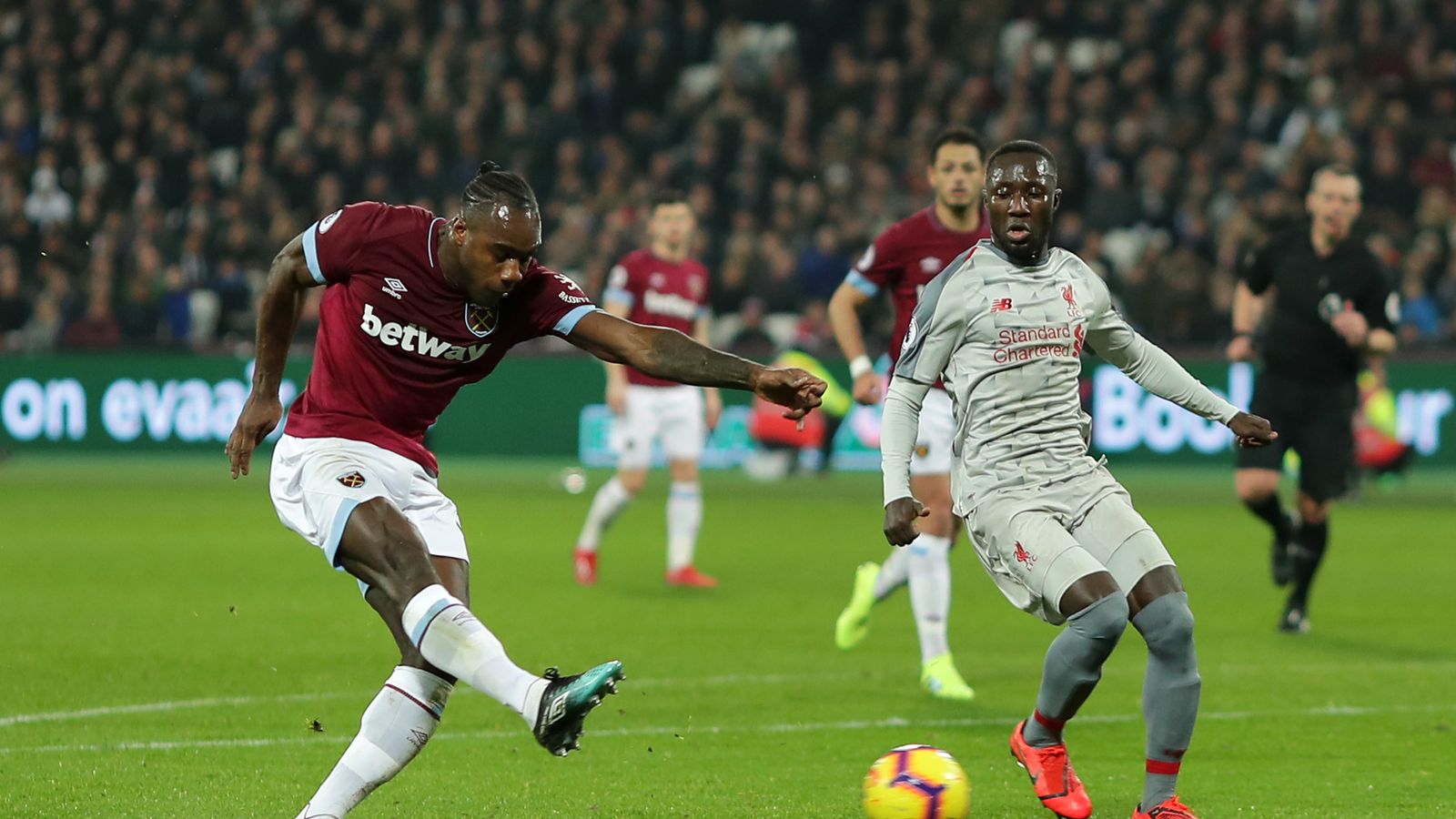WATCH: Premier League goals and highlights | Football News | Sky Sports