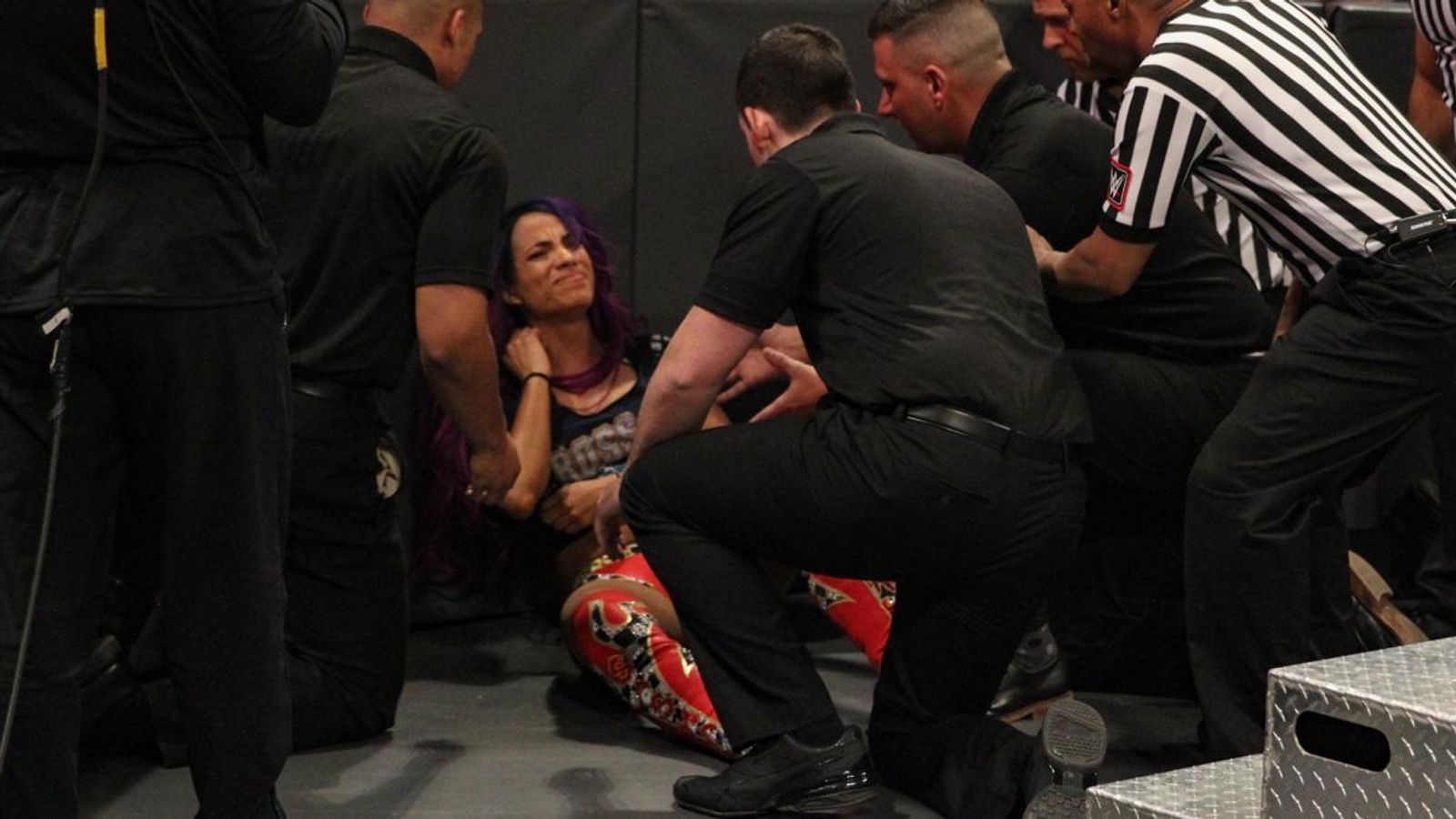 WWE: Sasha Banks cleared for Elimination Chamber after shoulder injury ...