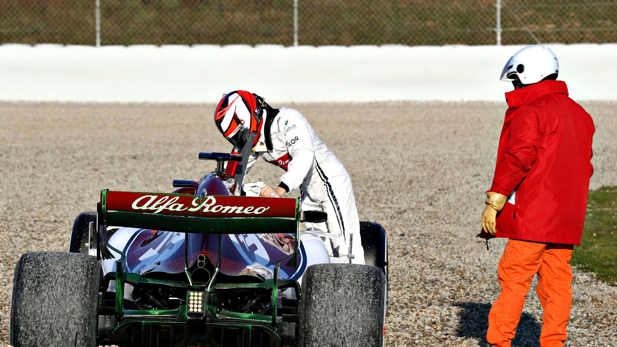 Kimi Raikkonen starts Alfa Romeo stint with a bump in F1 Testing | F1 ...