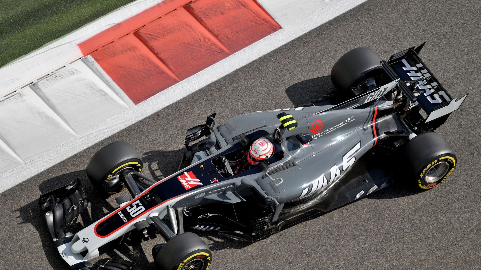 Haas reveal striking new black and gold livery for F1 2019 car | F1 ...